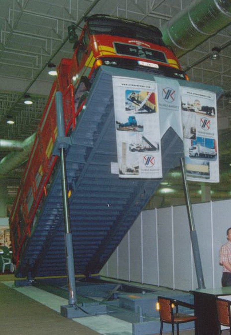 10m On-Ground Discharge Platform | Yılmaz Kardeş Unloading Platform