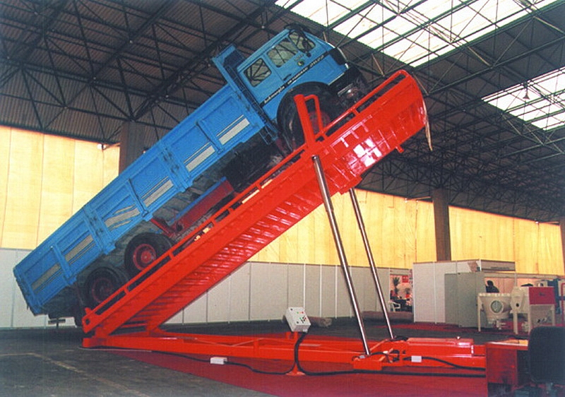 10m On-Ground Discharge Platform | Yılmaz Kardeş Unloading Platform