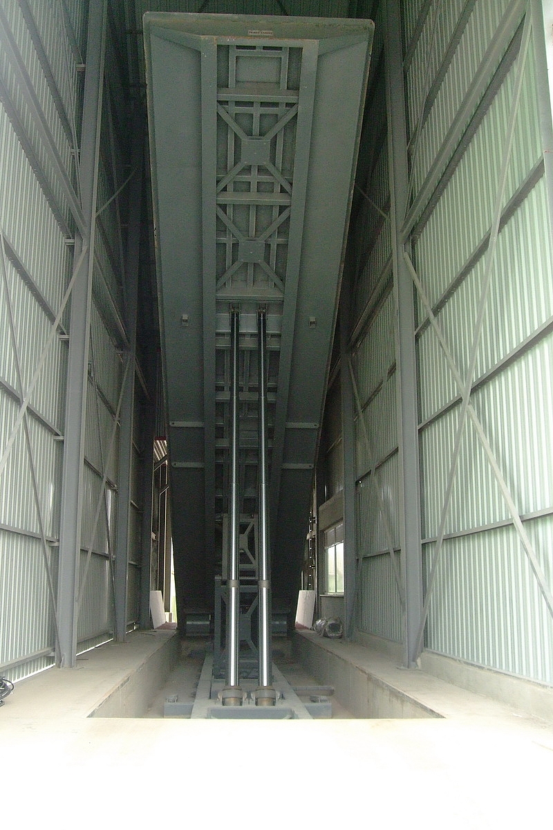 16m Concrete Canal Type Unloading Platform | Yılmaz Kardeş Unloading ...