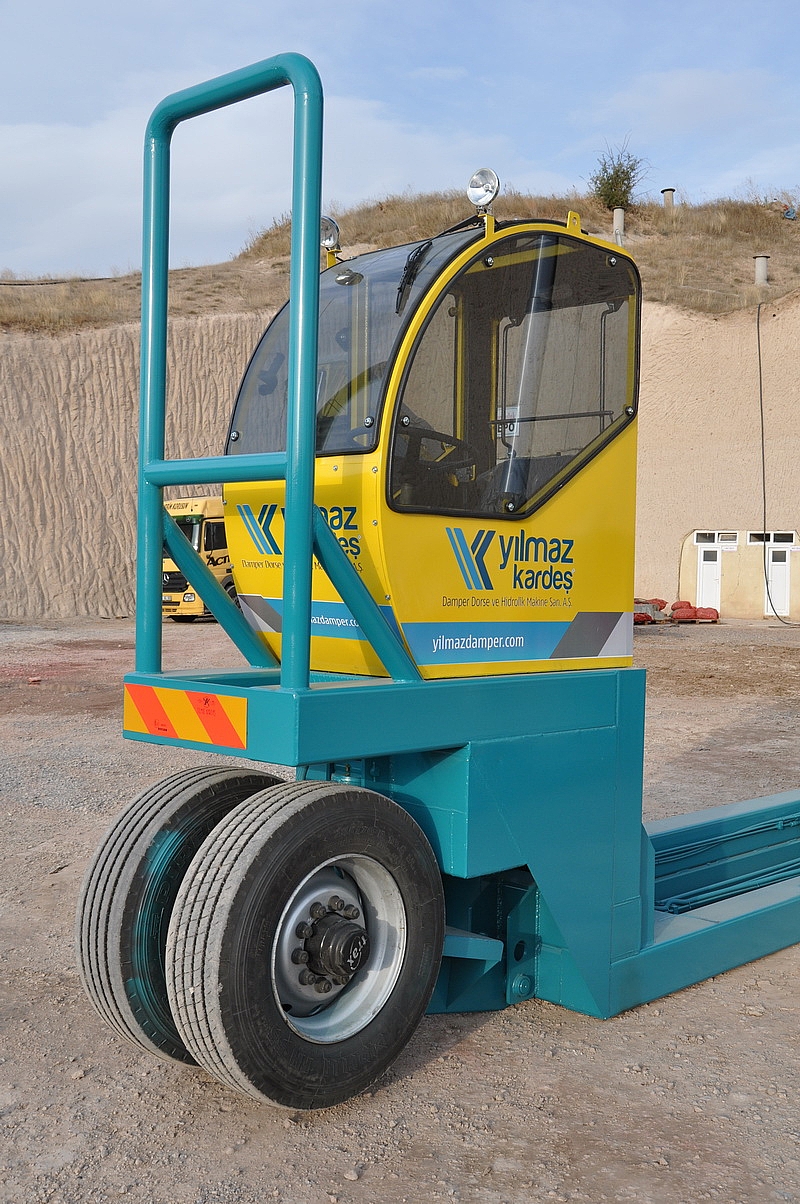 MOBILE TRUCK AND CAMION DISCHARGE PLATFORM | Yılmaz Kardeş Unloading ...